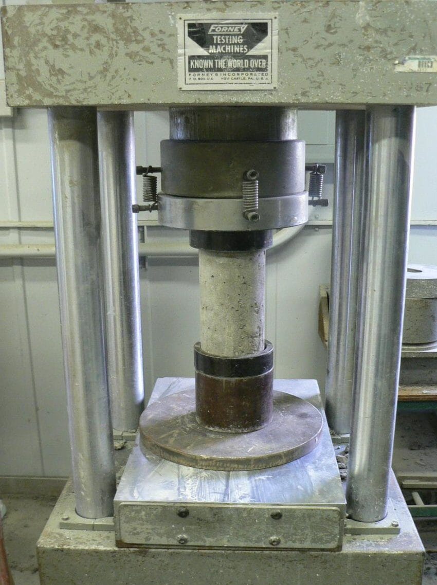 ASTM C39: Mastering Compressive Strength Tests on Concrete